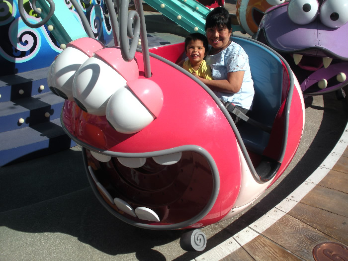 USA Picture Information: Bug Ride in Fun Land at Universal Studios
